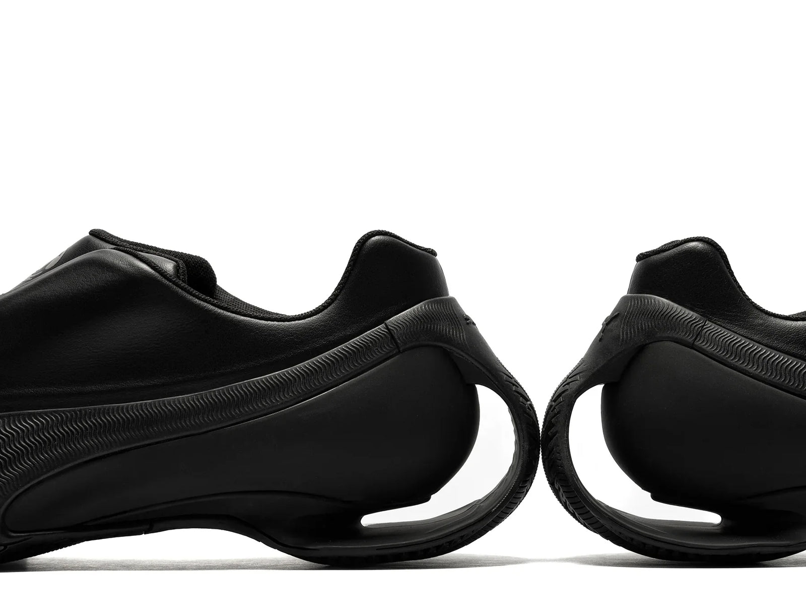 ROMBAUT X PUMA LEVITATION BLACK